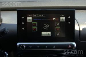 White Citroen C4 Cactus 2014 in Riga, with an engine capacity of 1.20 L and mileage of 214 thousand km for 4350 €, photo 6 on AUTOMOTO.COM.LV