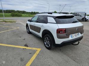 Balts Citroen C4 Cactus 2014 Tauragė, ar dzinēja tilpumu 1.20 L un nobraukumu 182 tūkst. km par 4300 €, foto 6 vietnē AUTOMOTO.COM.LV