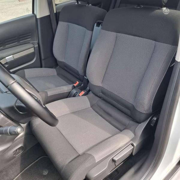 Balts Citroen C4 Cactus 2015 Šilalė, ar dzinēja tilpumu 1.60 L un nobraukumu 270 tūkst. km par 4900 €, foto 11 vietnē AUTOMOTO.COM.LV