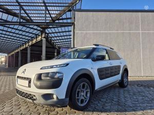 White Citroen C4 Cactus 2015 in Raseiniai, with an engine capacity of 1.20 L and mileage of 142 thousand km for 4999 €, photo  on AUTOMOTO.COM.LV