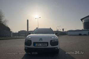 White Citroen C4 Cactus 2015 in Tallinn, with an engine capacity of 1.60 L and mileage of 197 thousand km for 7000 €, photo 8 on AUTOMOTO.COM.LV