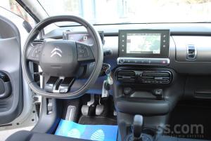 Balts Citroen C4 Cactus 2015 Rīga, ar dzinēja tilpumu 1.20 L un nobraukumu 101 tūkst. km par 5490 €, foto 16 vietnē AUTOMOTO.COM.LV