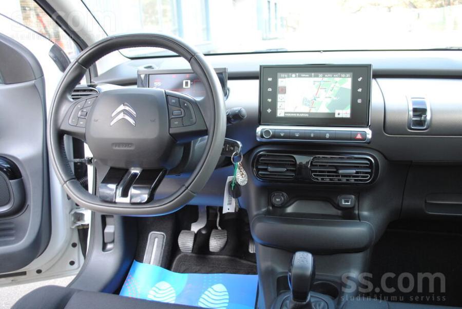 Balts Citroen C4 Cactus 2015 Rīga, ar dzinēja tilpumu 1.20 L un nobraukumu 101 tūkst. km par 5490 €, foto 16 vietnē AUTOMOTO.COM.LV