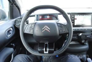 Balts Citroen C4 Cactus 2015 Rīga, ar dzinēja tilpumu 1.20 L un nobraukumu 101 tūkst. km par 5490 €, foto 22 vietnē AUTOMOTO.COM.LV