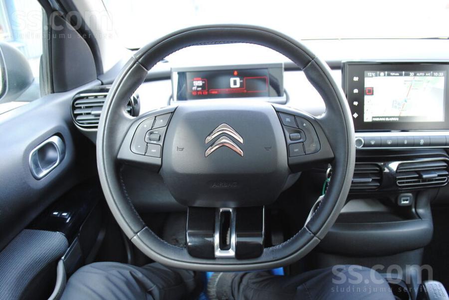Balts Citroen C4 Cactus 2015 Rīga, ar dzinēja tilpumu 1.20 L un nobraukumu 101 tūkst. km par 5490 €, foto 22 vietnē AUTOMOTO.COM.LV