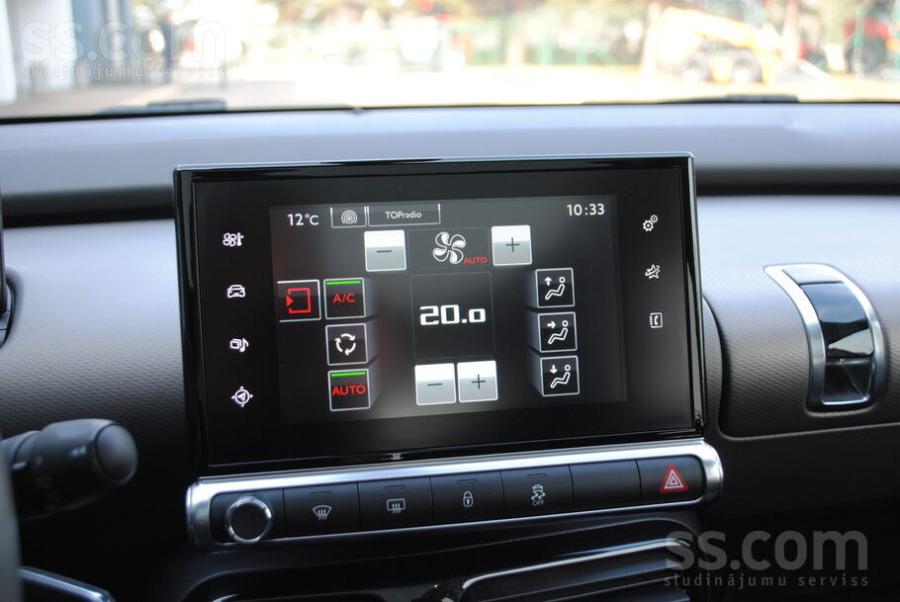 Balts Citroen C4 Cactus 2015 Rīga, ar dzinēja tilpumu 1.20 L un nobraukumu 101 tūkst. km par 5490 €, foto 25 vietnē AUTOMOTO.COM.LV