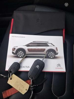 White Citroen C4 Cactus 2015 in Raseiniai, with an engine capacity of 1.56 L and mileage of 136 thousand km for 4300 €, photo 32 on AUTOMOTO.COM.LV