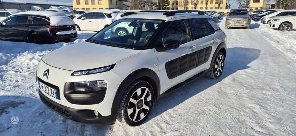 Balts Citroen C4 Cactus 2016 Tauragė, ar dzinēja tilpumu 1.20 L un nobraukumu 195 tūkst. km par 4100 €, foto 1 vietnē AUTOMOTO.COM.LV