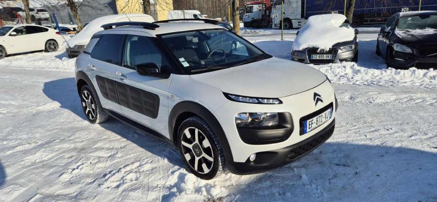 Balts Citroen C4 Cactus 2016 Tauragė, ar dzinēja tilpumu 1.20 L un nobraukumu 195 tūkst. km par 4100 €, foto 3 vietnē AUTOMOTO.COM.LV
