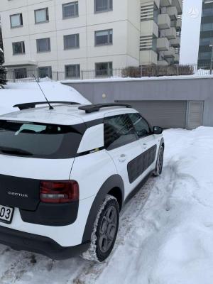 Balts Citroen C4 Cactus 2016 Viļņa, ar dzinēja tilpumu 1.56 L un nobraukumu 165 tūkst. km par 5800 €, foto 3 vietnē AUTOMOTO.COM.LV