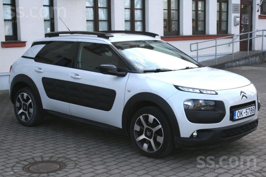 Balts Citroen C4 Cactus 2016 Jelgava, ar dzinēja tilpumu 1.20 L un nobraukumu 120 tūkst. km par 5495 €, foto 6 vietnē AUTOMOTO.COM.LV