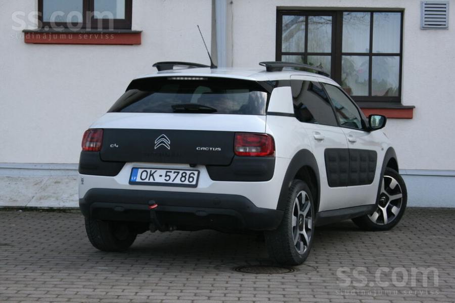 Balts Citroen C4 Cactus 2016 Jelgava, ar dzinēja tilpumu 1.20 L un nobraukumu 120 tūkst. km par 5495 €, foto 11 vietnē AUTOMOTO.COM.LV