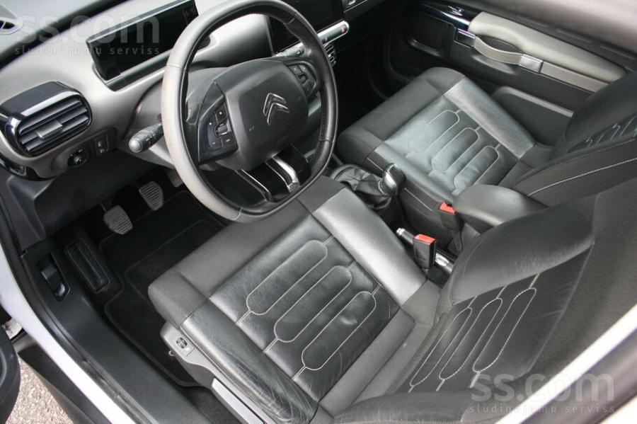 Balts Citroen C4 Cactus 2016 Jelgava, ar dzinēja tilpumu 1.20 L un nobraukumu 120 tūkst. km par 5495 €, foto 15 vietnē AUTOMOTO.COM.LV