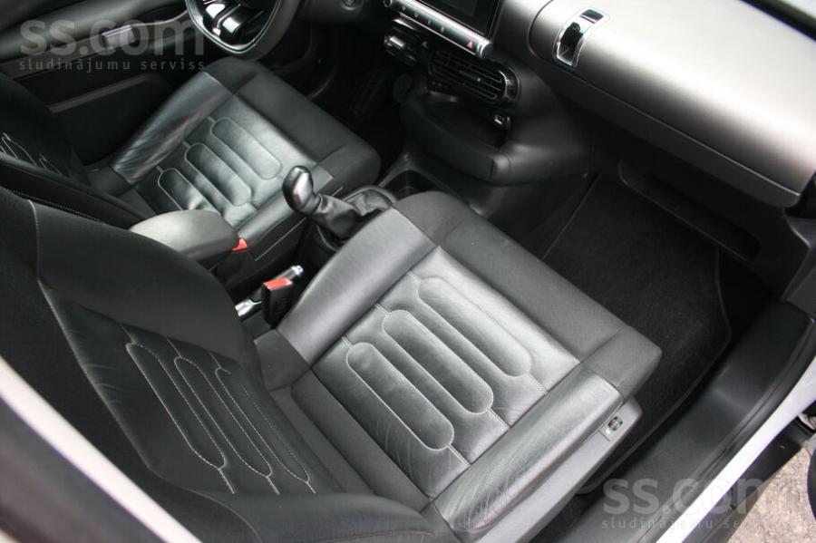 Balts Citroen C4 Cactus 2016 Jelgava, ar dzinēja tilpumu 1.20 L un nobraukumu 120 tūkst. km par 5495 €, foto 22 vietnē AUTOMOTO.COM.LV