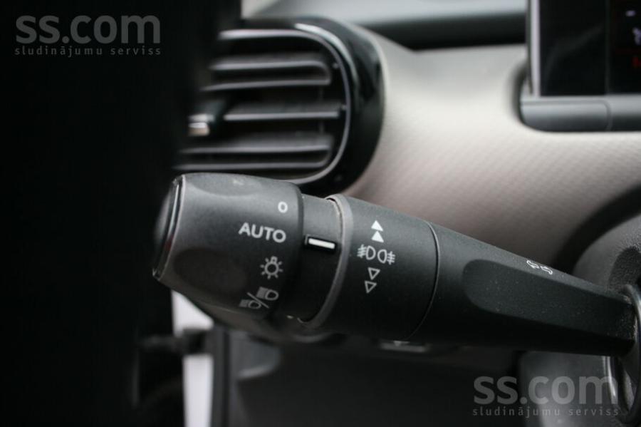 Balts Citroen C4 Cactus 2016 Jelgava, ar dzinēja tilpumu 1.20 L un nobraukumu 120 tūkst. km par 5495 €, foto 30 vietnē AUTOMOTO.COM.LV