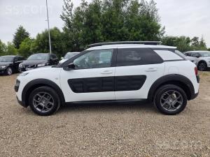 Balts Citroen C4 Cactus 2016 Jelgava, ar dzinēja tilpumu 1.20 L un nobraukumu 0 tūkst. km par 5300 €, foto 3 vietnē AUTOMOTO.COM.LV