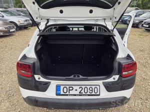 Balts Citroen C4 Cactus 2016 Jelgava, ar dzinēja tilpumu 1.20 L un nobraukumu 0 tūkst. km par 5300 €, foto 16 vietnē AUTOMOTO.COM.LV