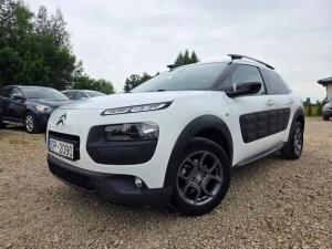 White Citroen C4 Cactus 2016 in Jelgava, with an engine capacity of 1.60 L and mileage of 119 thousand km for 5300 €, photo  on AUTOMOTO.COM.LV