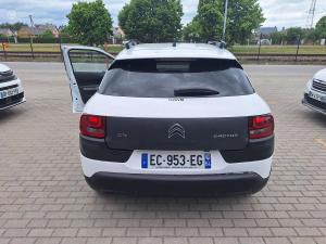 White Citroen C4 Cactus 2016 in Taurage, with an engine capacity of 1.20 L and mileage of 110 thousand km for 4200 €, photo 9 on AUTOMOTO.COM.LV