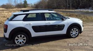 Balts Citroen C4 Cactus 2017 Tallina, ar dzinēja tilpumu 1.60 L un nobraukumu 138 tūkst. km par 6990 €, foto 3 vietnē AUTOMOTO.COM.LV