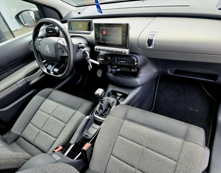 Balts Citroen C4 Cactus 2018 Tauragė, ar dzinēja tilpumu 1.56 L un nobraukumu 280 tūkst. km par 4500 €, foto 20 vietnē AUTOMOTO.COM.LV