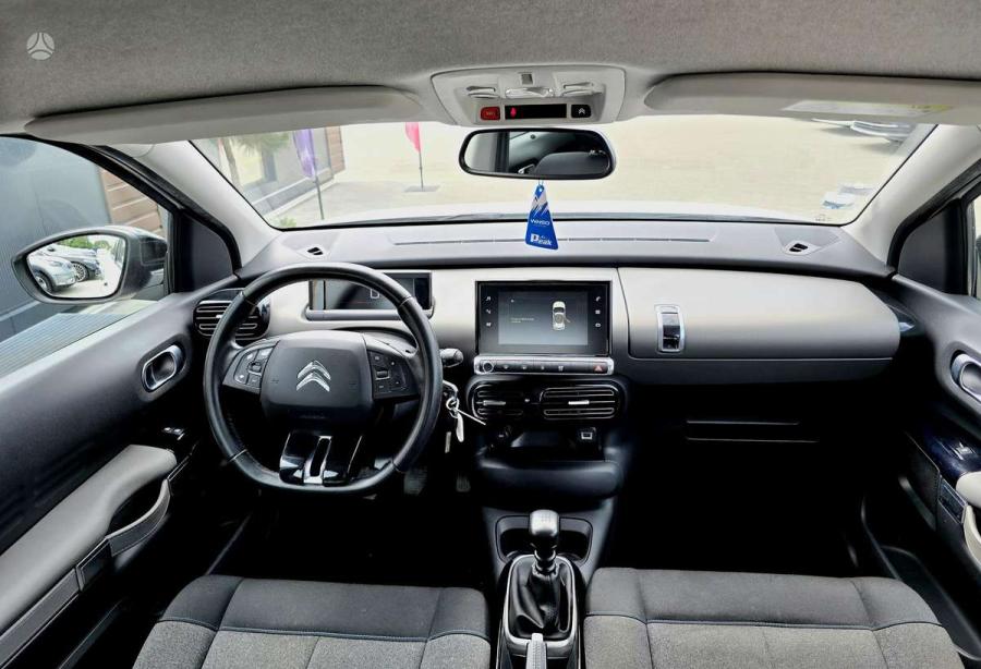 Balts Citroen C4 Cactus 2018 Tauragė, ar dzinēja tilpumu 1.56 L un nobraukumu 280 tūkst. km par 4500 €, foto 21 vietnē AUTOMOTO.COM.LV