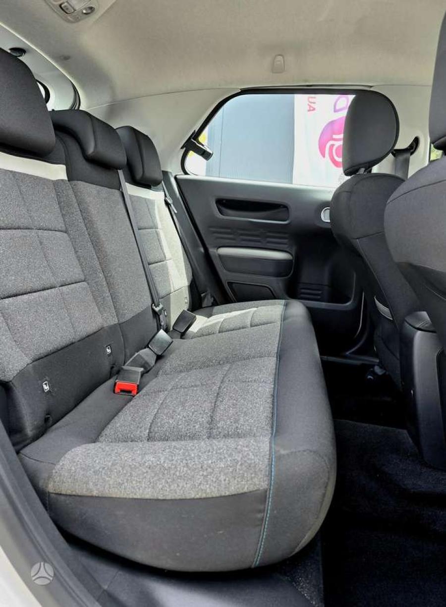 Balts Citroen C4 Cactus 2018 Tauragė, ar dzinēja tilpumu 1.56 L un nobraukumu 280 tūkst. km par 4500 €, foto 23 vietnē AUTOMOTO.COM.LV