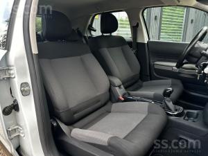 White Citroen C4 Cactus 2018 in Jelgava, with an engine capacity of 1.20 L and mileage of 0 thousand km for 7590 €, photo 11 on AUTOMOTO.COM.LV