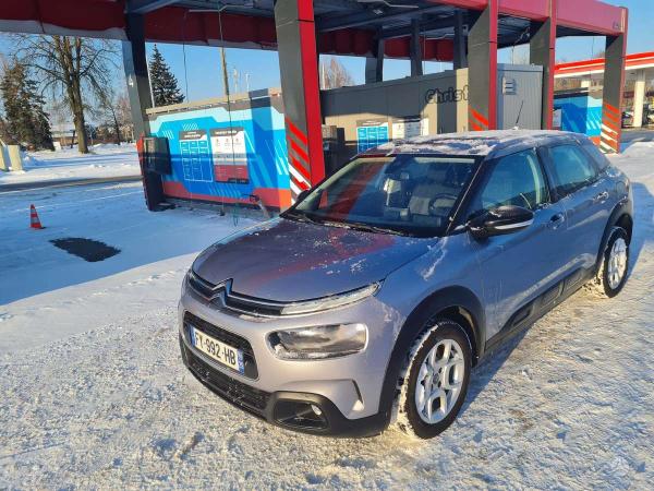 Balts Citroen C4 Cactus 2019 Tauragė, ar dzinēja tilpumu 1.20 L un nobraukumu 153 tūkst. km par 6200 €, foto 6 vietnē AUTOMOTO.COM.LV