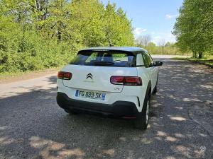 White Citroen C4 Cactus 2019 in Taurage, with an engine capacity of 1.50 L and mileage of 173 thousand km for 7700 €, photo 9 on AUTOMOTO.COM.LV