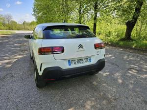 White Citroen C4 Cactus 2019 in Taurage, with an engine capacity of 1.50 L and mileage of 173 thousand km for 7700 €, photo 11 on AUTOMOTO.COM.LV