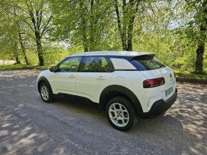 White Citroen C4 Cactus 2019 in Taurage, with an engine capacity of 1.50 L and mileage of 173 thousand km for 7700 €, photo 12 on AUTOMOTO.COM.LV