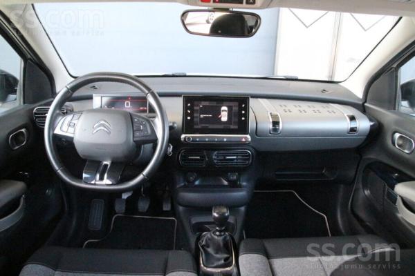 Balts Citroen C4 Cactus 2019 Rīga, ar dzinēja tilpumu 1.20 L un nobraukumu 129 tūkst. km par 5990 €, foto 10 vietnē AUTOMOTO.COM.LV