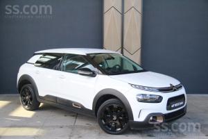 White Citroen C4 Cactus 2019 in Riga, with an engine capacity of 1.20 L and mileage of 129 thousand km for 5990 €, photo 4 on AUTOMOTO.COM.LV