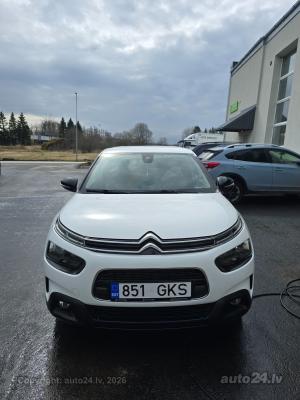 White Citroen C4 Cactus 2020 in Tallinn, with an engine capacity of 1.50 L and mileage of 98 thousand km for 7900 €, photo  on AUTOMOTO.COM.LV