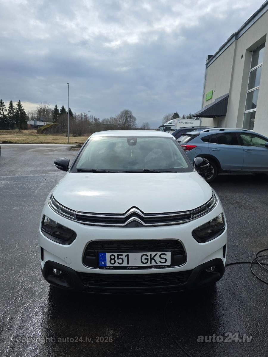 White Citroen C4 Cactus 2020 in Tallinn, with an engine capacity of 1.50 L and mileage of 98 thousand km for 7900 €, photo 1 on AUTOMOTO.COM.LV
