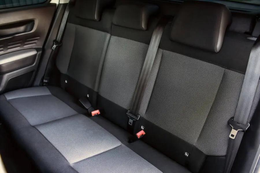 Balts Citroen C4 Cactus 2020 Rīga, ar dzinēja tilpumu 1.20 L un nobraukumu 98 tūkst. km par 7500 €, foto 15 vietnē AUTOMOTO.COM.LV
