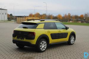 Dzeltens Citroen C4 Cactus 2015 Rīga, ar dzinēja tilpumu 1.20 L un nobraukumu 98 tūkst. km par 6990 €, foto 2 vietnē AUTOMOTO.COM.LV