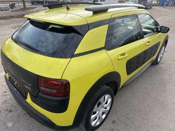Dzeltens Citroen C4 Cactus 2015 Šauļi, ar dzinēja tilpumu 1.20 L un nobraukumu 249 tūkst. km par 4650 €, foto 11 vietnē AUTOMOTO.COM.LV
