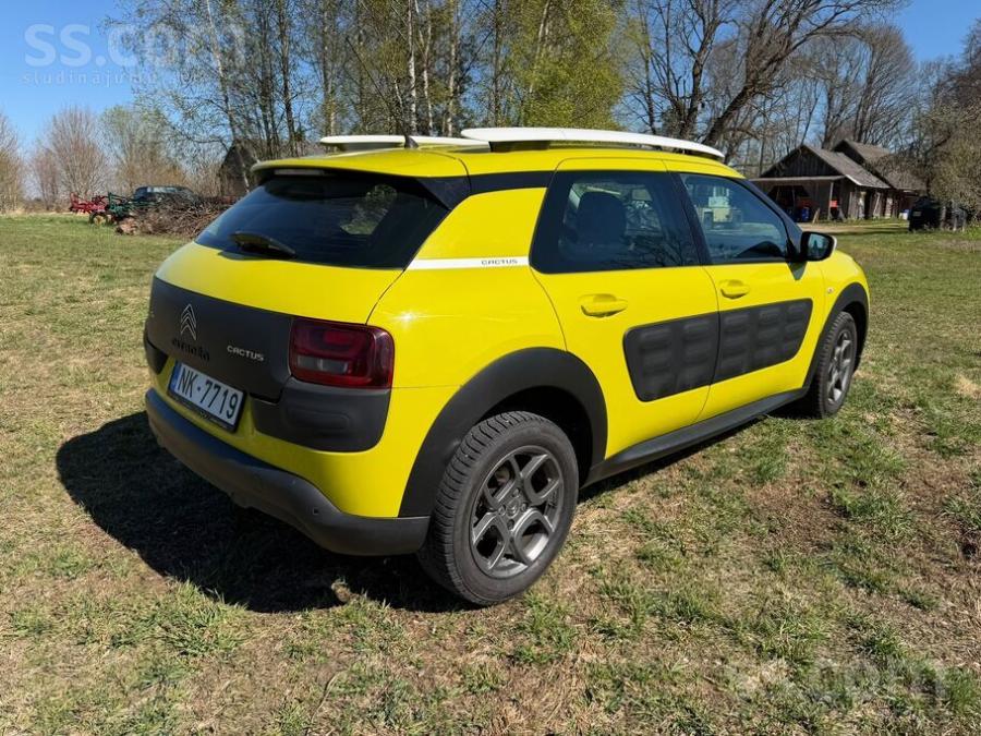 Dzeltens Citroen C4 Cactus 2015 Rēzekne, ar dzinēja tilpumu 1.60 L un nobraukumu 149 tūkst. km par 6000 €, foto 5 vietnē AUTOMOTO.COM.LV