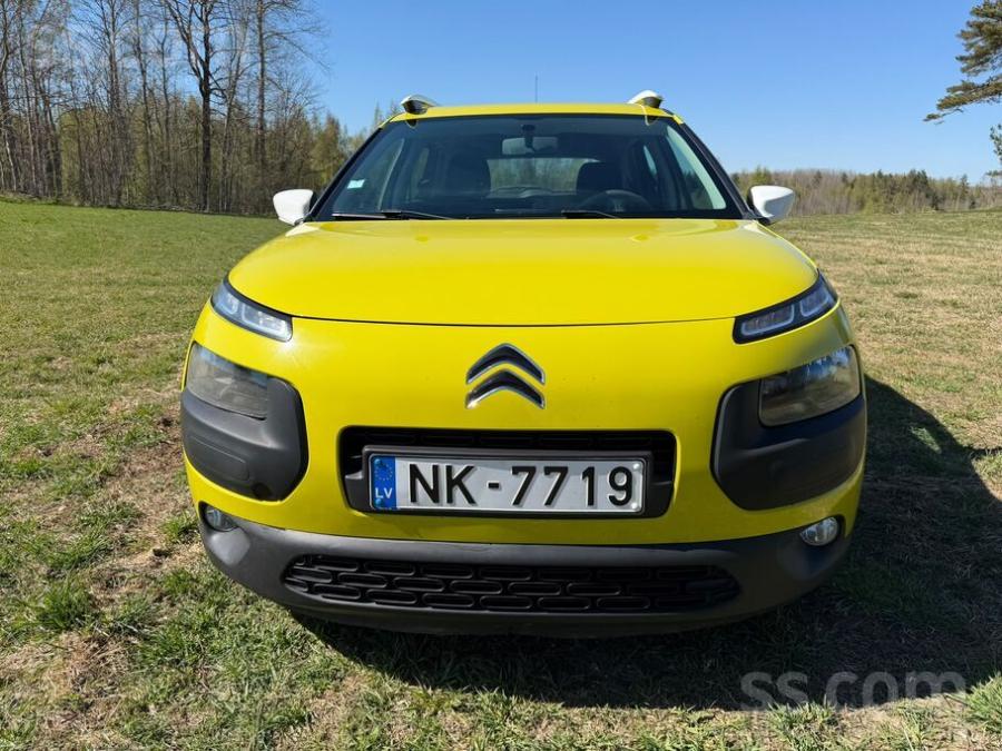 Dzeltens Citroen C4 Cactus 2015 Rēzekne, ar dzinēja tilpumu 1.60 L un nobraukumu 149 tūkst. km par 6000 €, foto 7 vietnē AUTOMOTO.COM.LV
