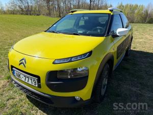 Dzeltens Citroen C4 Cactus 2015 Rēzekne, ar dzinēja tilpumu 1.60 L un nobraukumu 149 tūkst. km par 6000 €, foto 8 vietnē AUTOMOTO.COM.LV