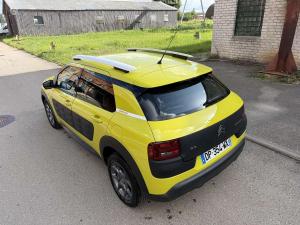 Yellow Citroen C4 Cactus 2015 in Alytus, with an engine capacity of 1.20 L and mileage of 120 thousand km for 4500 €, photo 10 on AUTOMOTO.COM.LV