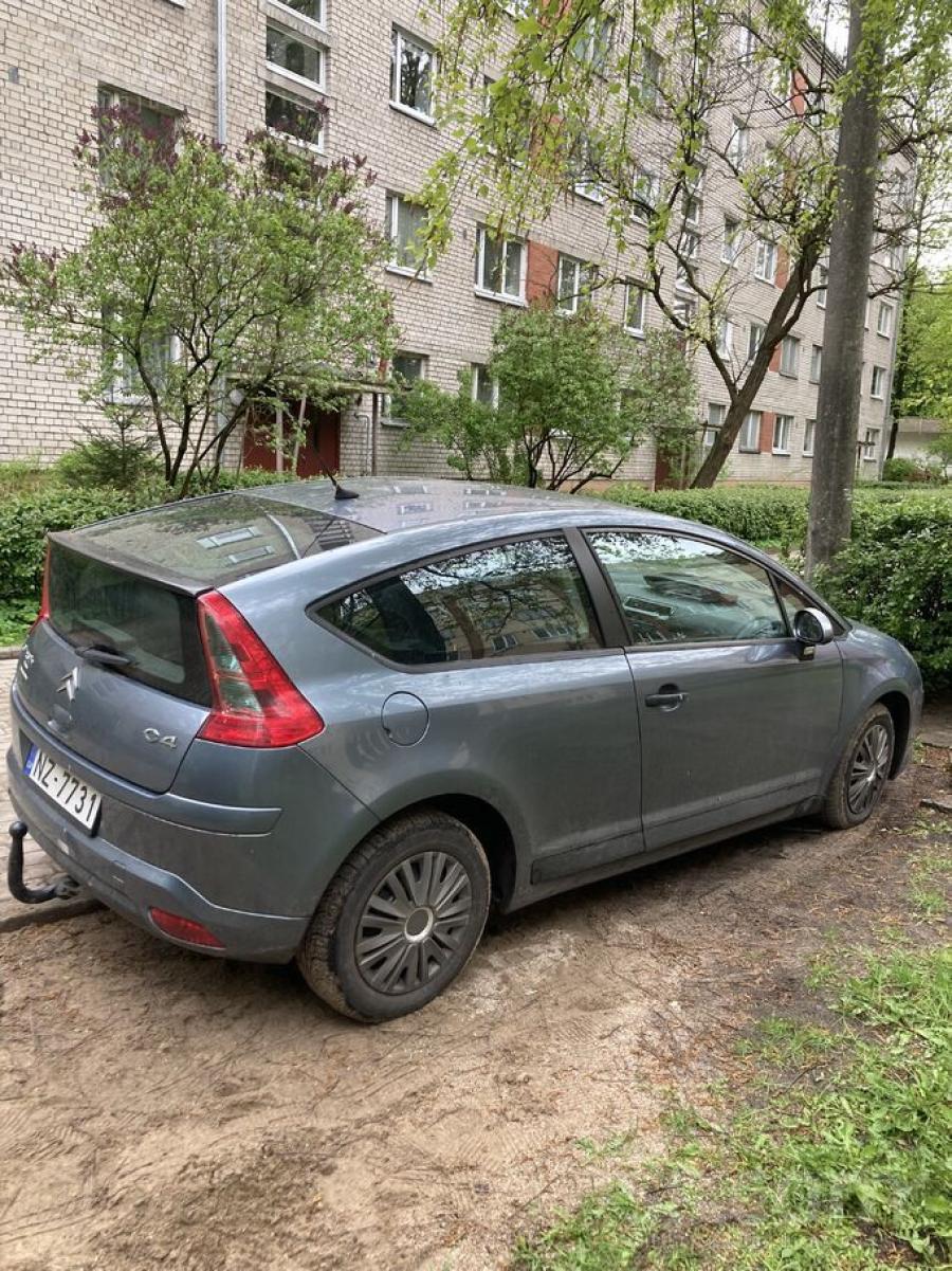 Citroen C4 2006 in Riga, with an engine capacity of 1.60 L and mileage of 268 thousand km for 1350 €, photo 2 on AUTOMOTO.COM.LV