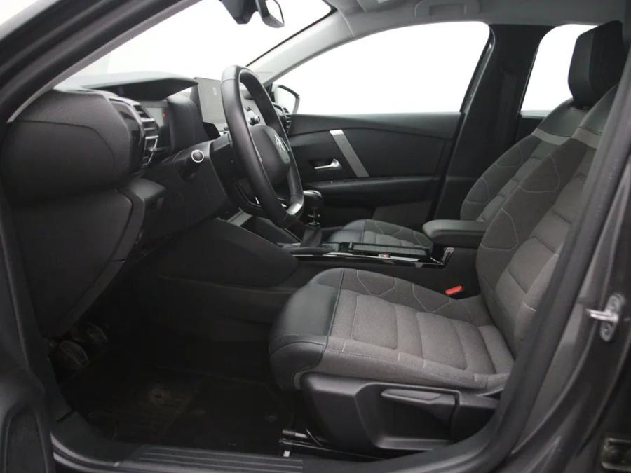 Citroen C4 2022 in Vilnius, with an engine capacity of 1.50 L and mileage of 101 thousand km for 14499 €, photo 3 on AUTOMOTO.COM.LV