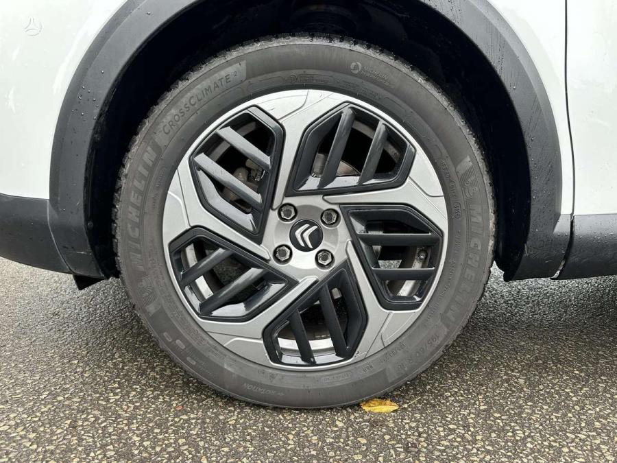 Citroen C4 2023 in Taurage, with an engine capacity of 1.50 L and mileage of 227 thousand km for 11900 €, photo 12 on AUTOMOTO.COM.LV