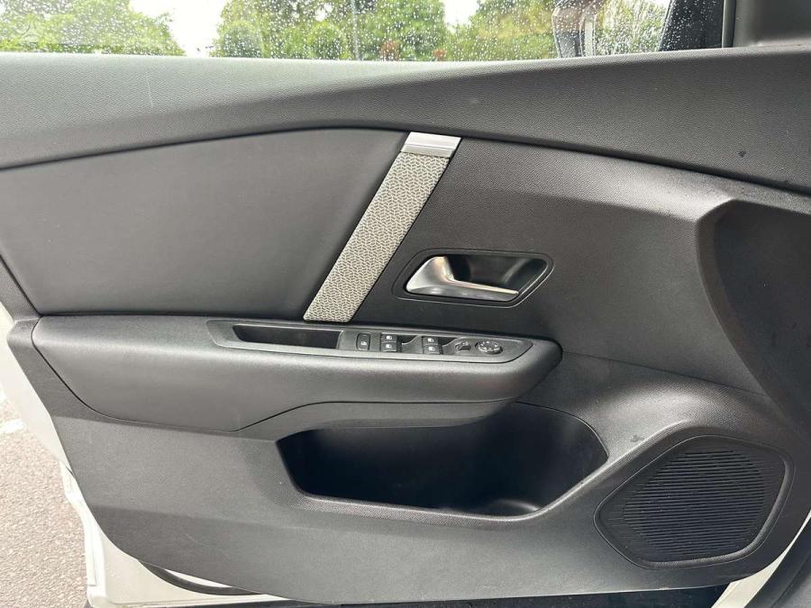 Citroen C4 2023 in Taurage, with an engine capacity of 1.50 L and mileage of 227 thousand km for 11900 €, photo 24 on AUTOMOTO.COM.LV