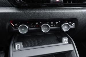 Citroen C4 2023 Mārupe, ar dzinēja tilpumu 0.00 L un nobraukumu 40 tūkst. km par 22050 €, foto 21 vietnē AUTOMOTO.COM.LV