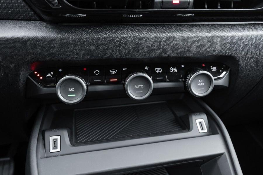 Citroen C4 2023 Mārupe, ar dzinēja tilpumu 0.00 L un nobraukumu 40 tūkst. km par 22050 €, foto 21 vietnē AUTOMOTO.COM.LV