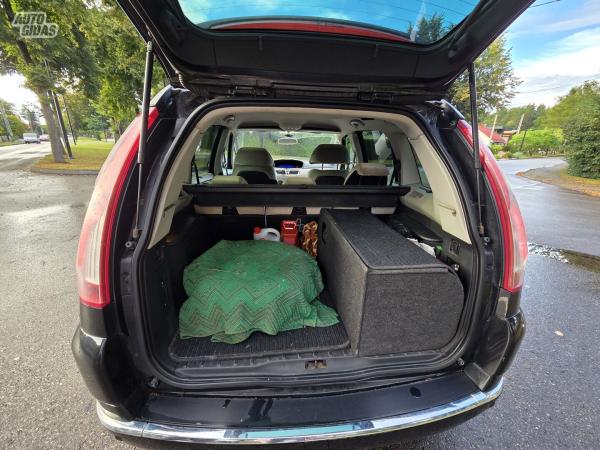 Melns Citroen C4 Grand Picasso 2006 Alīta, ar dzinēja tilpumu 2.00 L un nobraukumu 243 tūkst. km par 1000 €, foto 6 vietnē AUTOMOTO.COM.LV